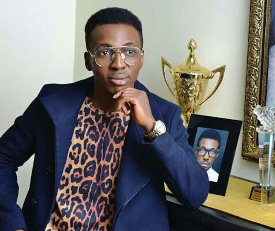Frank Edwards - Jesus MP3 Download